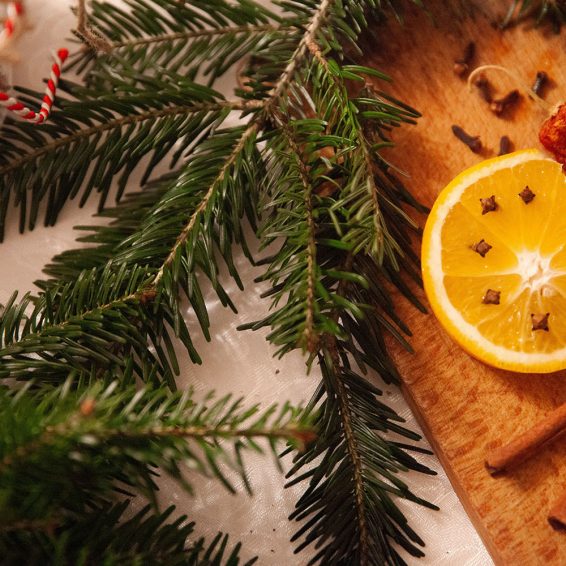 10 Bauble Window Display Ideas: Striking Ways To Hang Ornaments In The ...