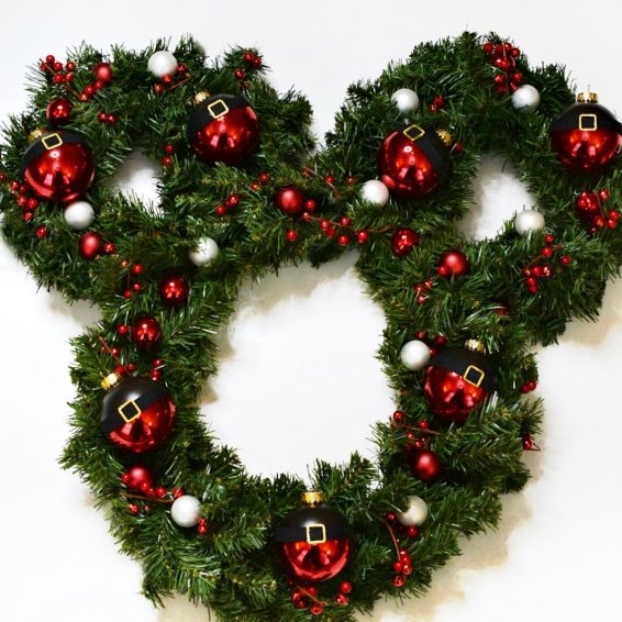 10 Bauble Window Display Ideas: Striking Ways To Hang Ornaments In The ...